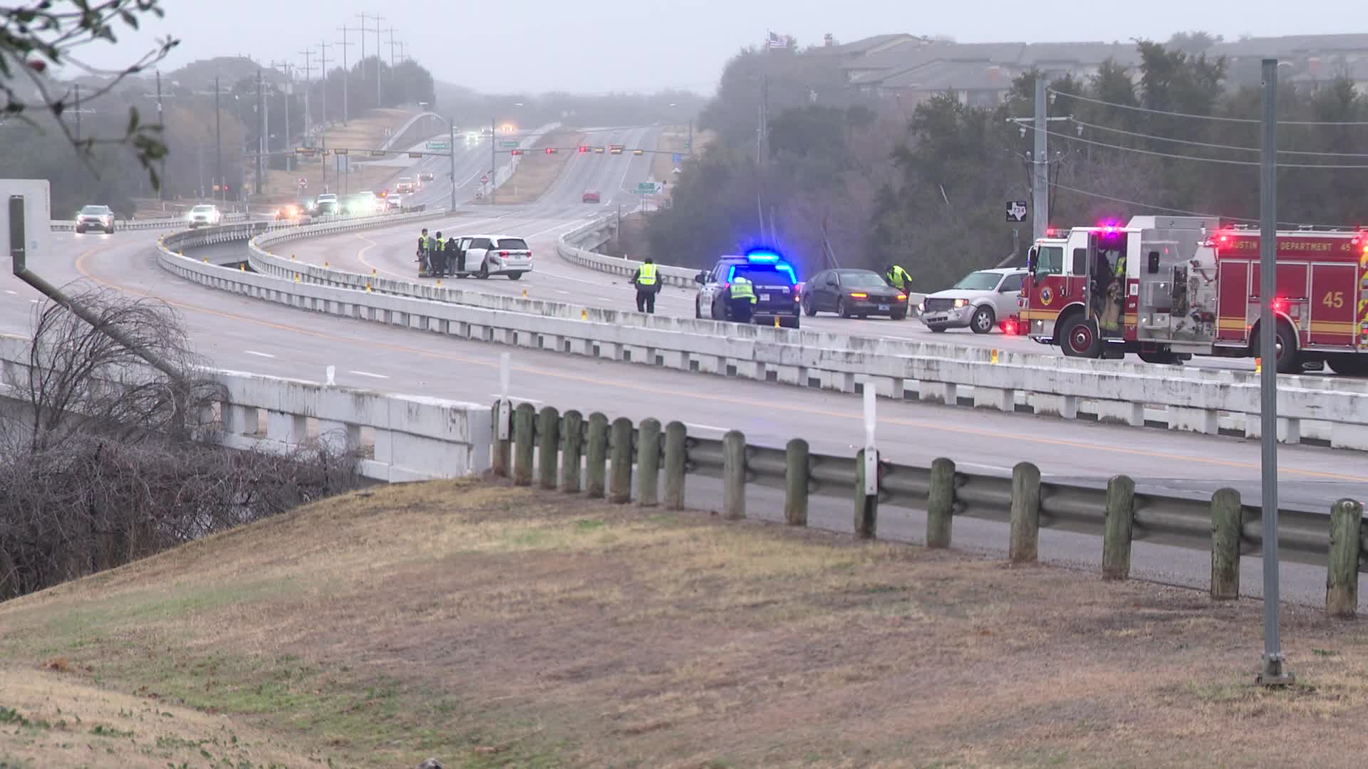 Cars spinning out, emergency crews responding to crashes near Brushy ...
