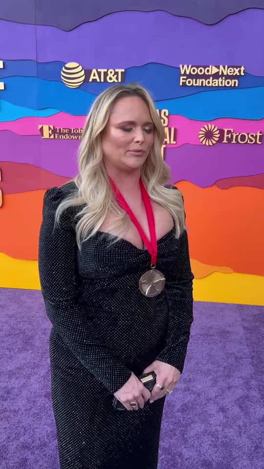 Miranda Lambert receives Texas Medal of Arts – KXAN Austin