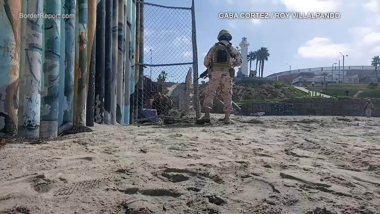 Beach Border Fencing Migrants – BorderReport
