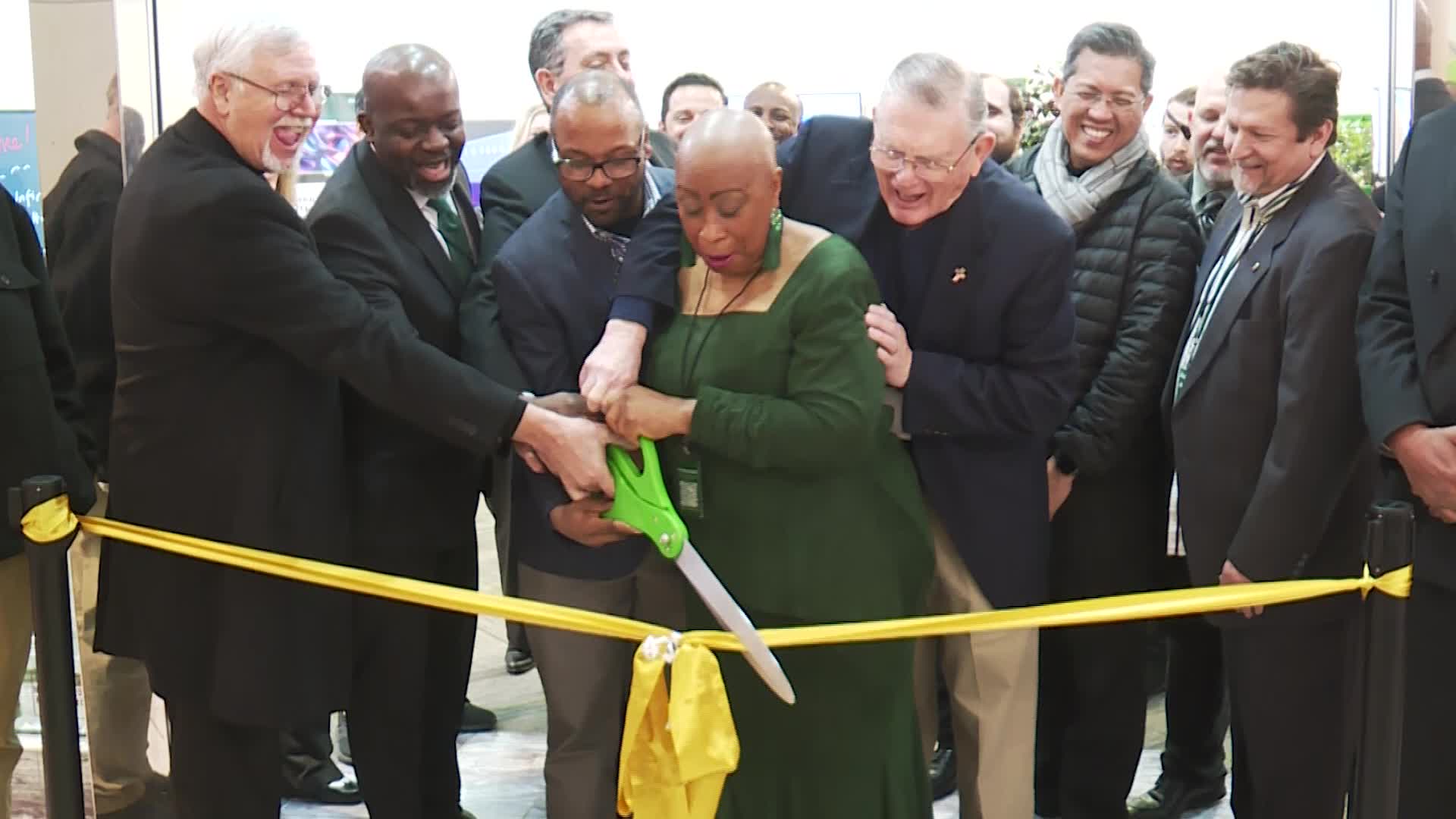 Cameroonian leads Smart Oregon Solutions for clean energy – KOIN.com