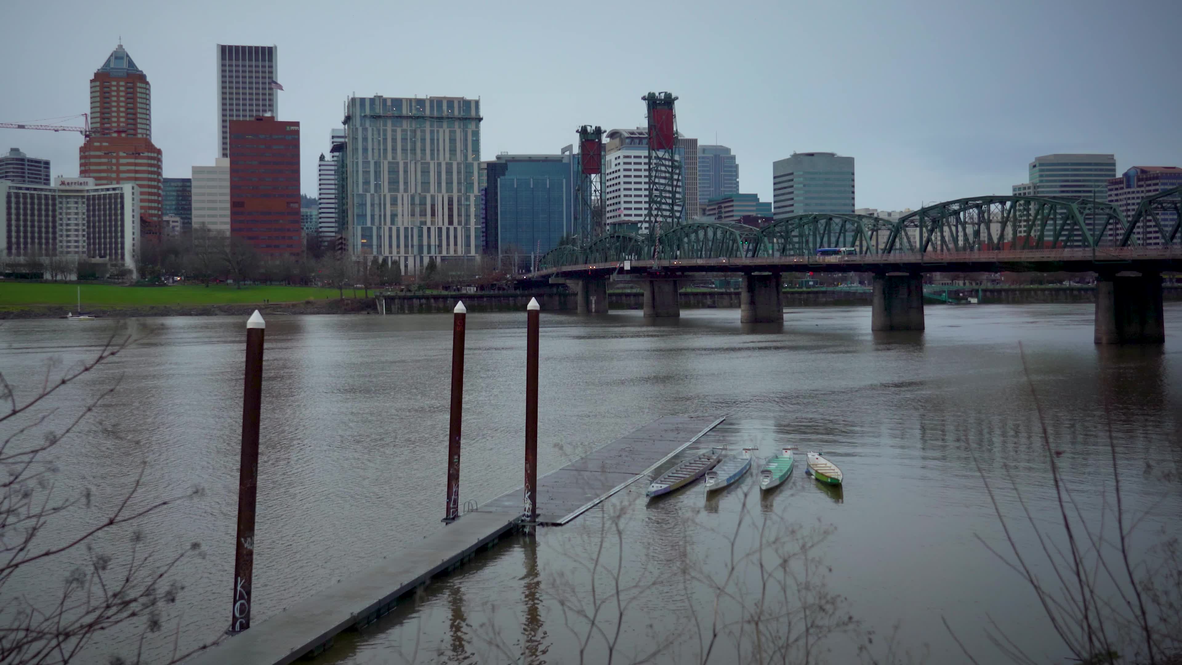 Pier Waterfront Overcast: Evergreen – KOIN.com