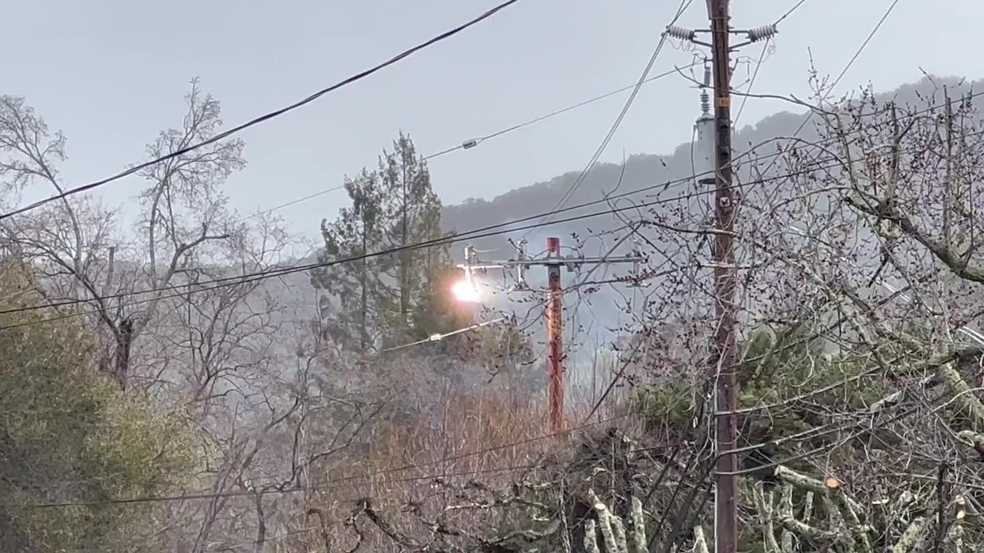 Power lines arcing in San Rafael – KRON4