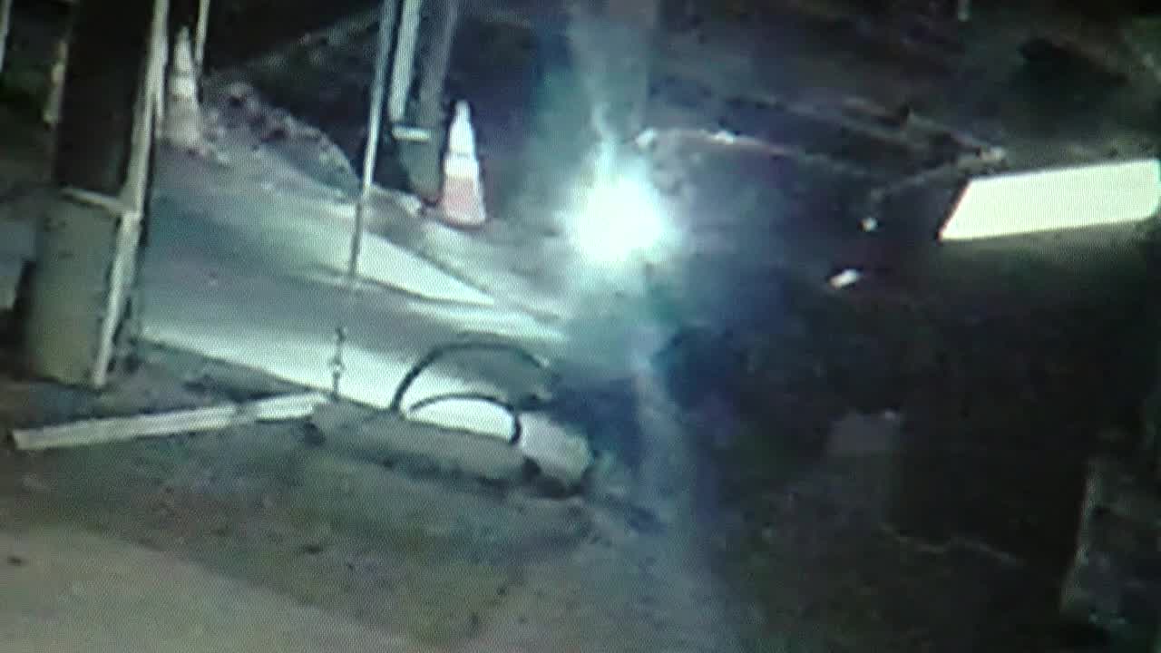 Security footage showing person cutting Comcast fiber network cables ...