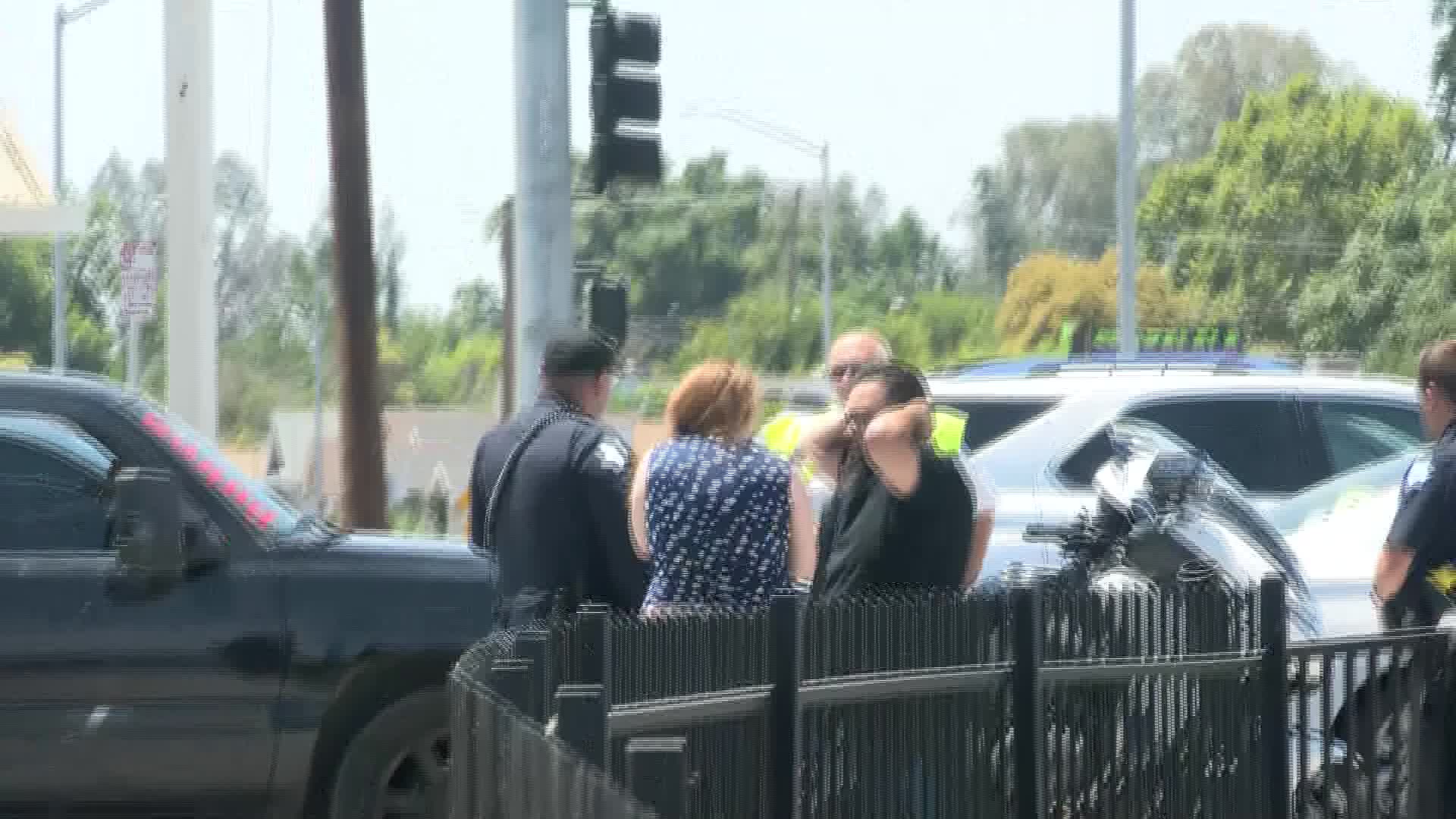 Witnesses pull driver from car in Fresno canal – CBS47 and KSEE24 | News from YourCentralValley.com