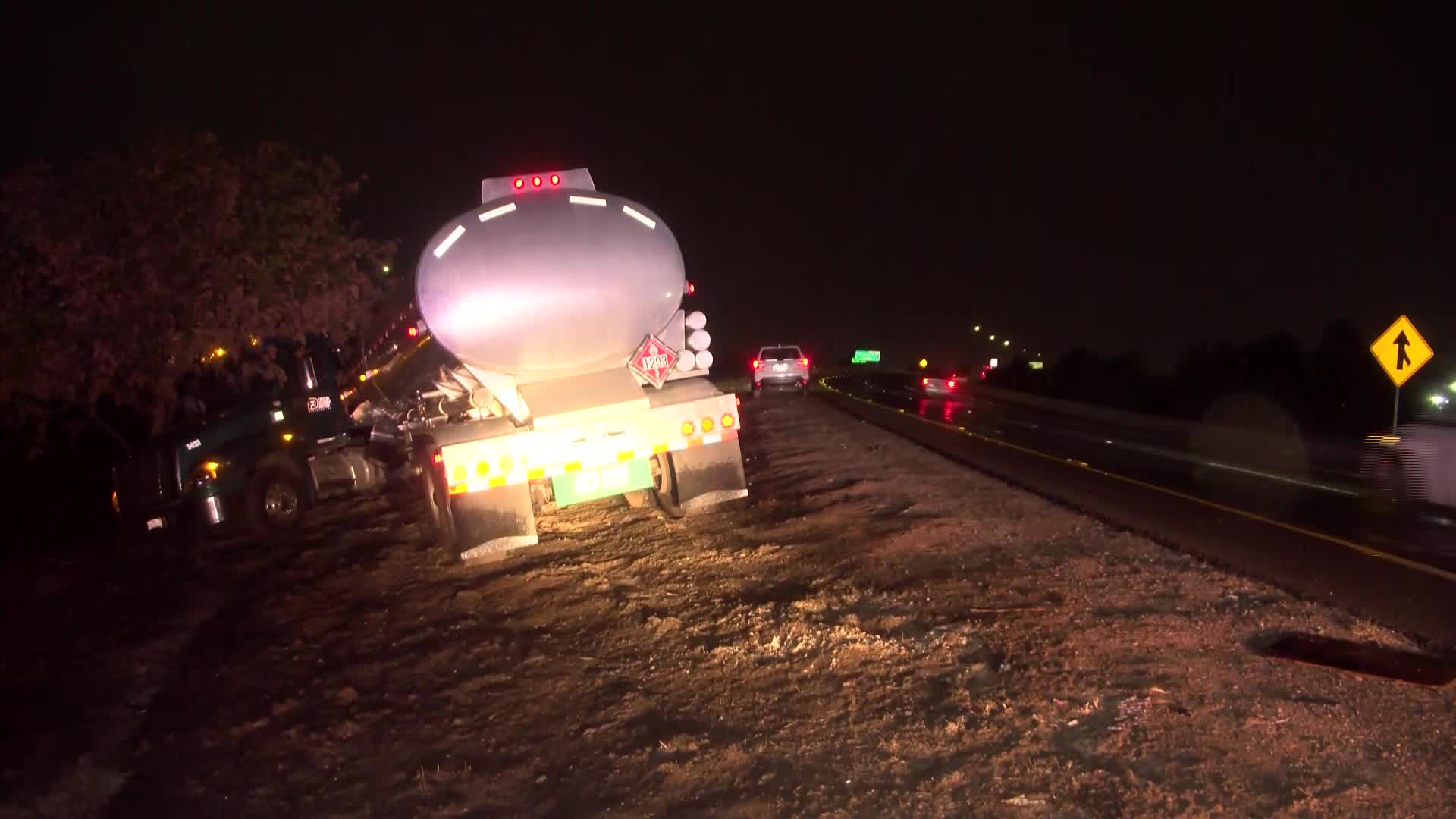 CHP: Big rig lost control and slid off wet Fresno HWY – CBS47 and ...