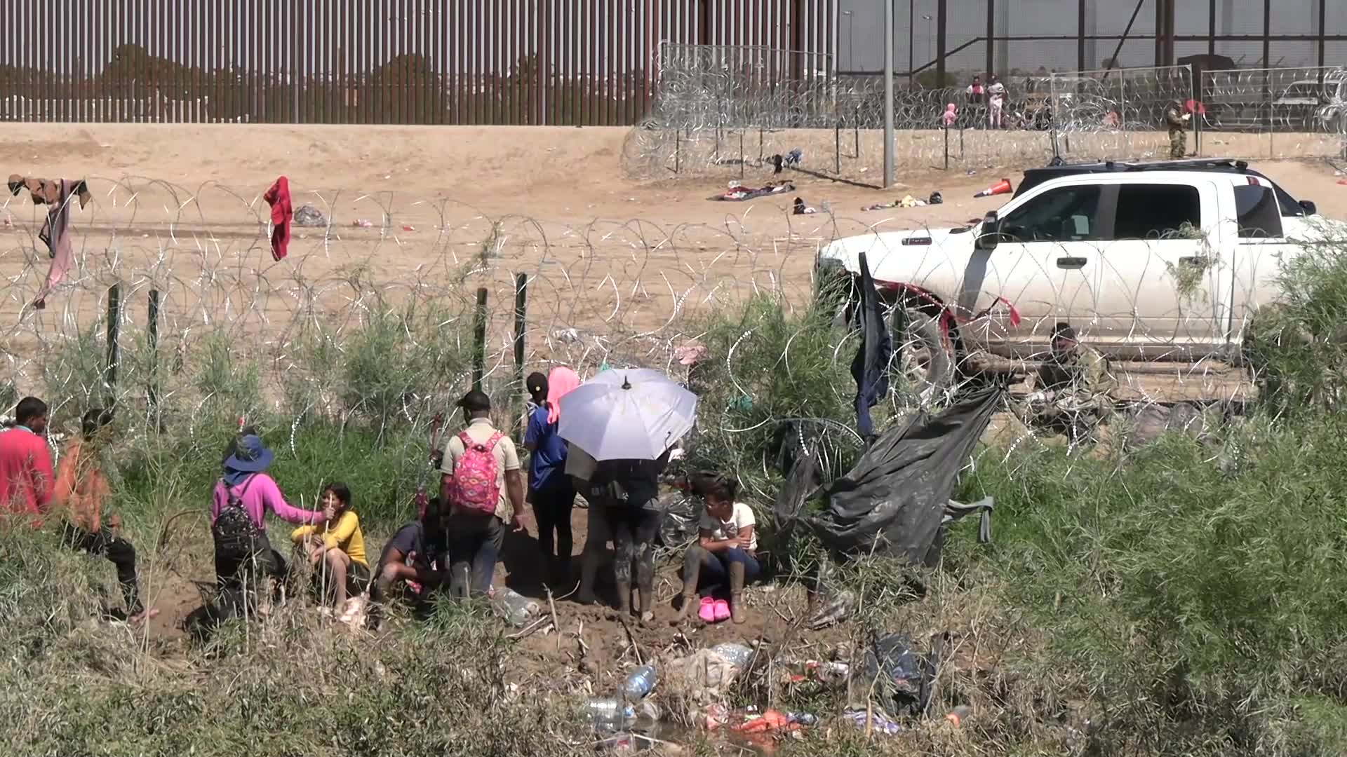 Migrants find hostile border in El Paso-Juarez – BorderReport