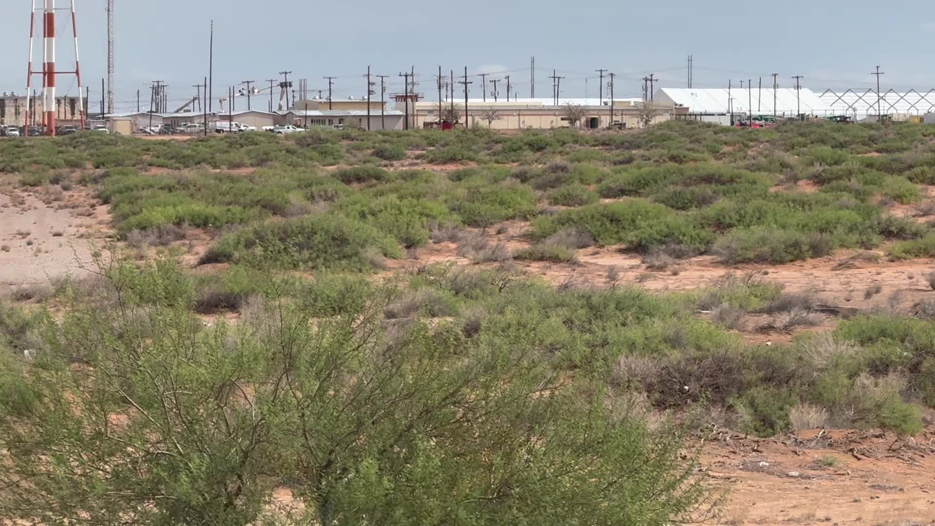 Construction of ‘largest’ immigration facility starts at Fort Bliss ...