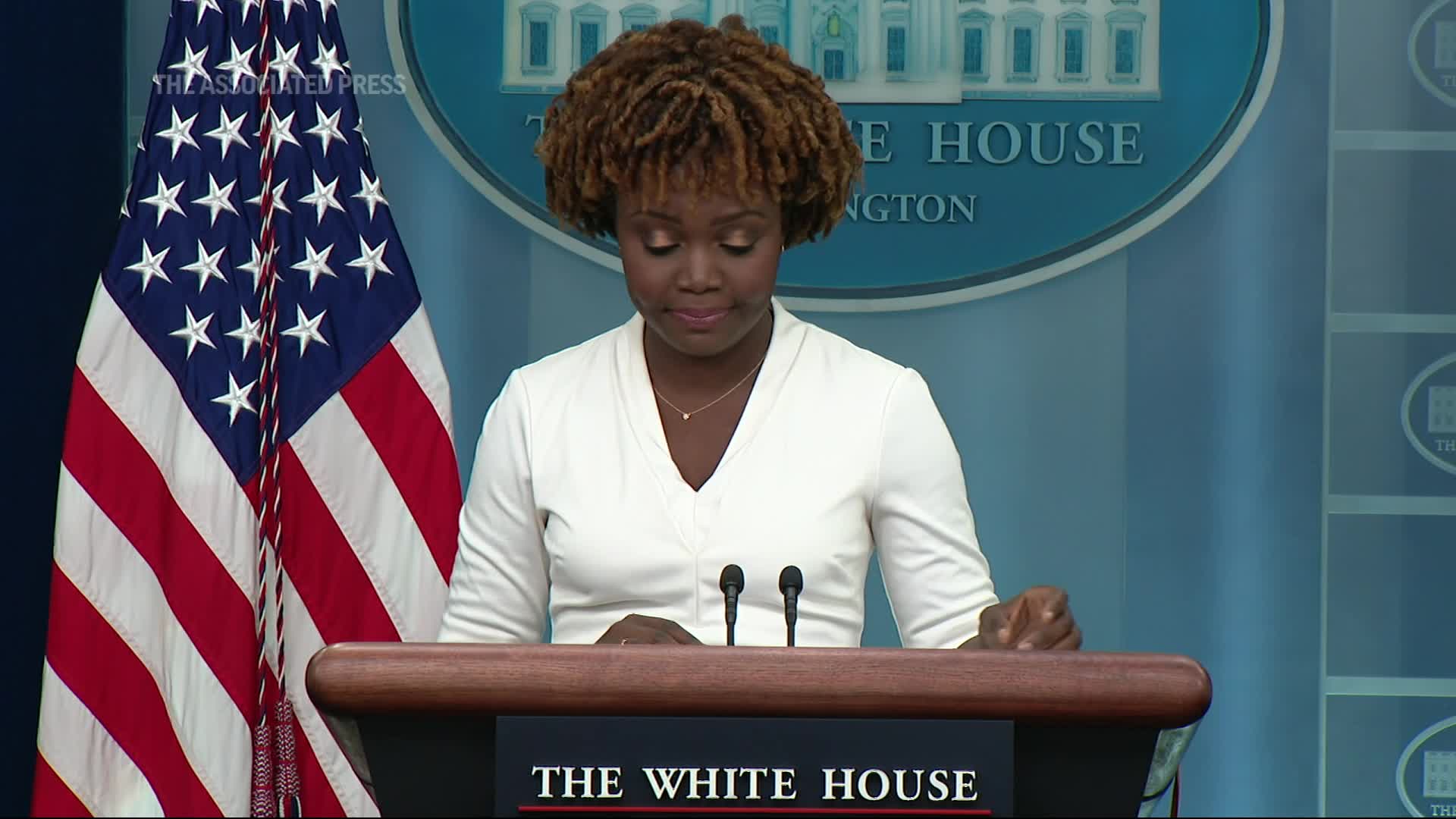 WH slams DeSantis, Abbott on migrant ‘stunts’ – BorderReport