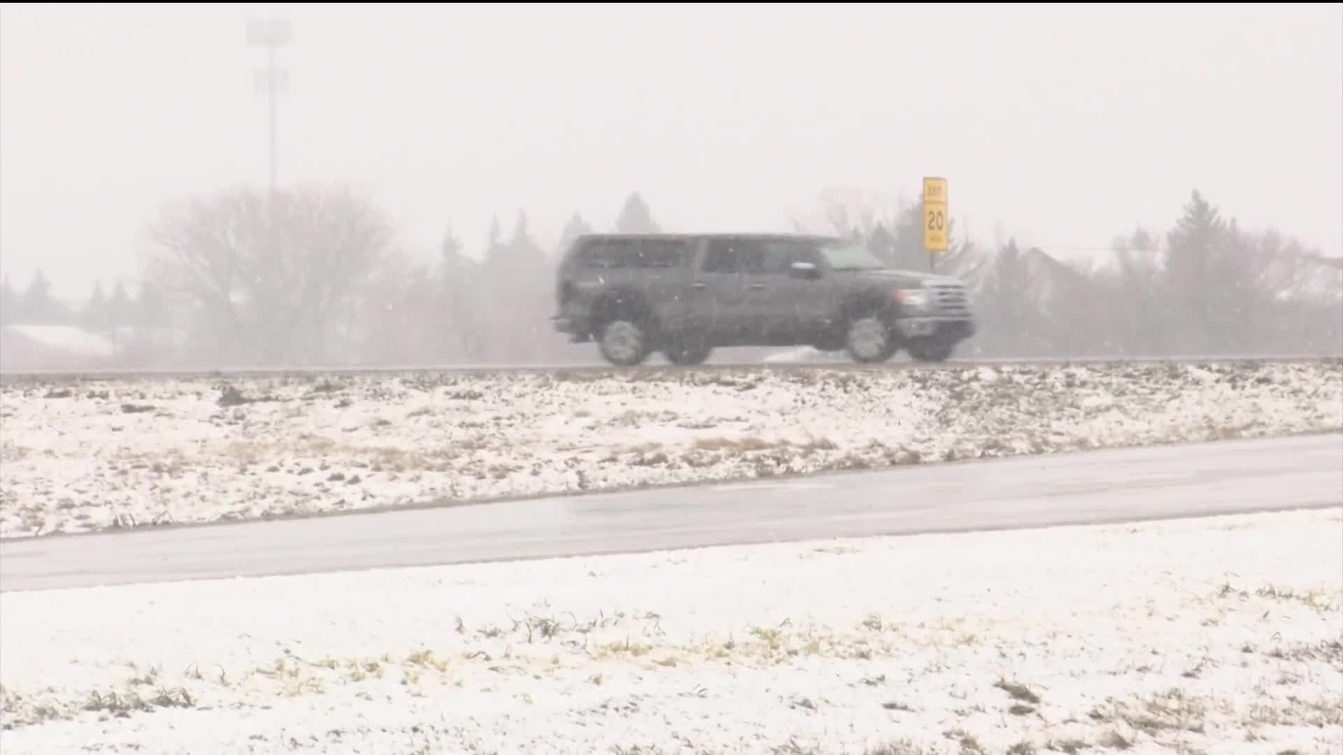 Snow affecting Bismarck & Minot roads – KX NEWS