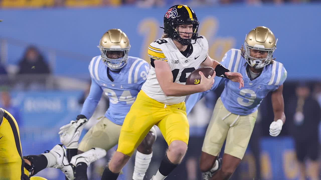 Iowa Quarterback Jackson Stratton Interview – FOX 5 San Diego & KUSI News