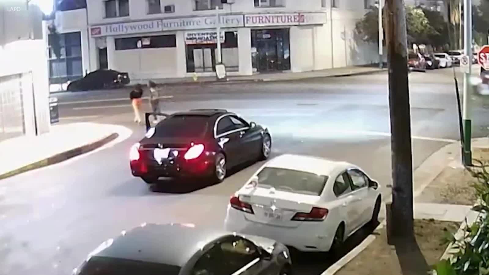 Video shows hit-and-run that seriously injured women – KTLA