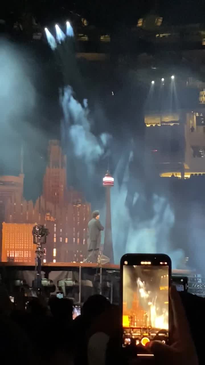 The Weekend abruptly ends L.A. concert – KTLA