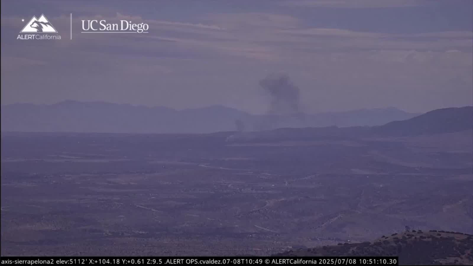 Brush fire threatens structures in northeast Los Angeles County – KTLA